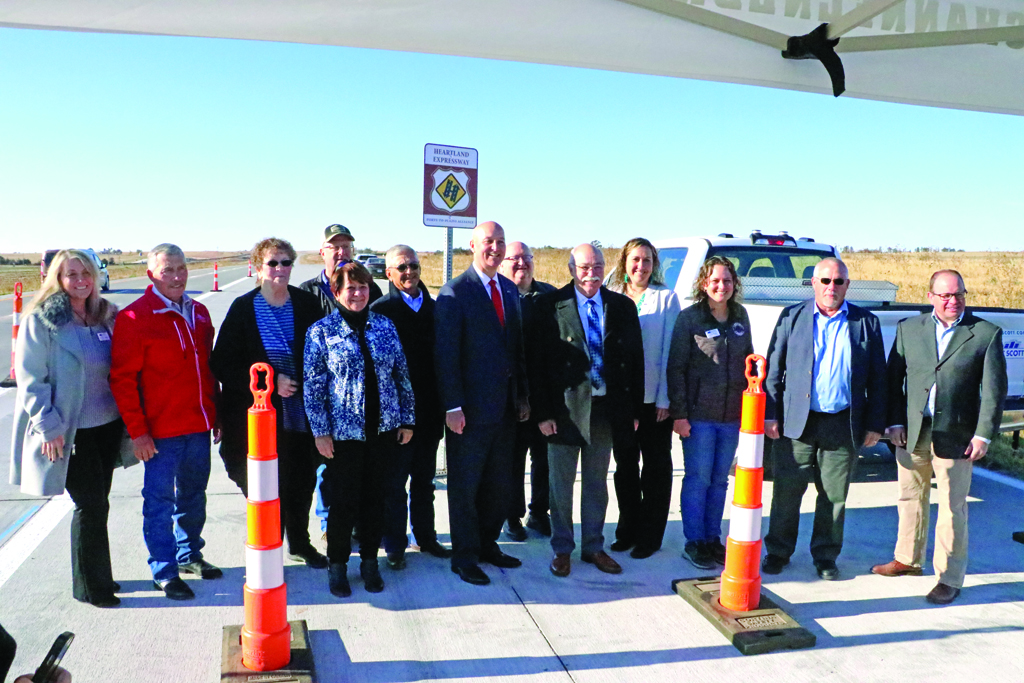 Gov. Ricketts, Officials Celebrate Expansion of Heartland Expressway ...